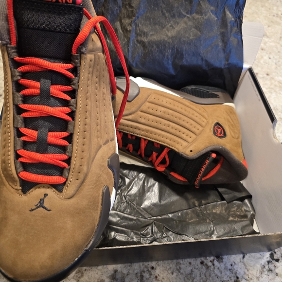 Jordan | Shoes | Jordan 4s Mens Tan And Black Sneakers With Red Accents ...